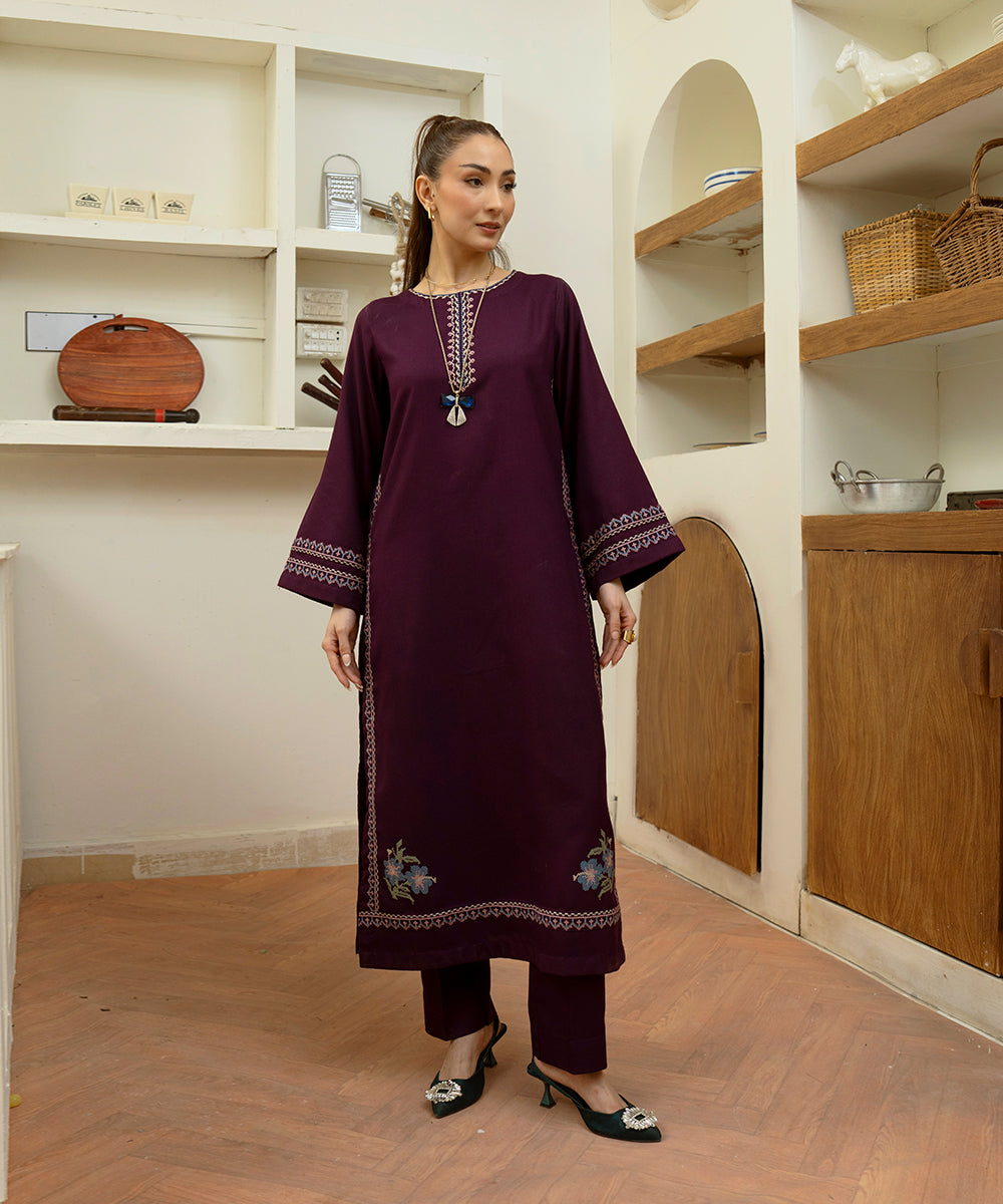 2PC - Embroidered Dhanak Suit – Kross Kulture